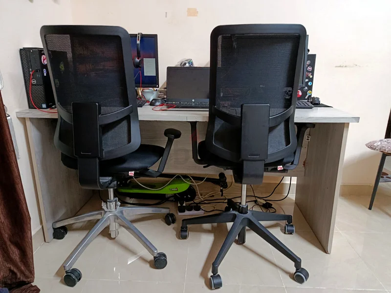 Study Table with Two Chairs | dubizzle