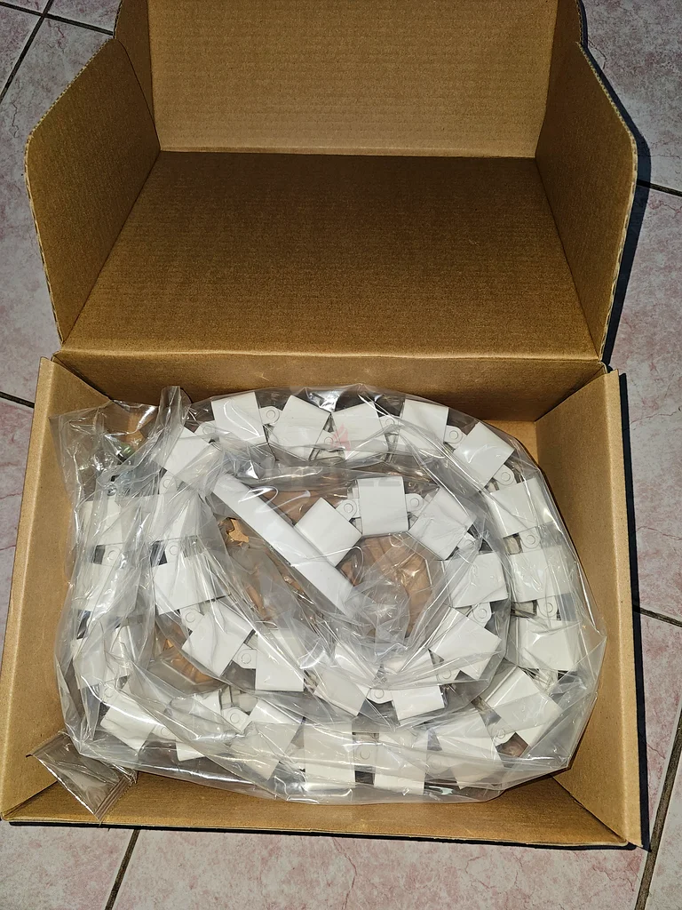 Snake cable management kit - 4Pcs Aed100 | dubizzle