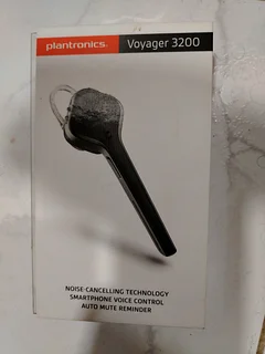 Plantronics Voyager 3200 - Premium Bluetooth Headset with Noise ...