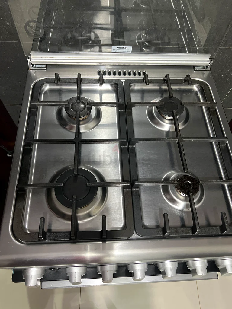 Midea Gas Cooker + Electric Oven | Excellent Condition I 60x60 Cooker ...