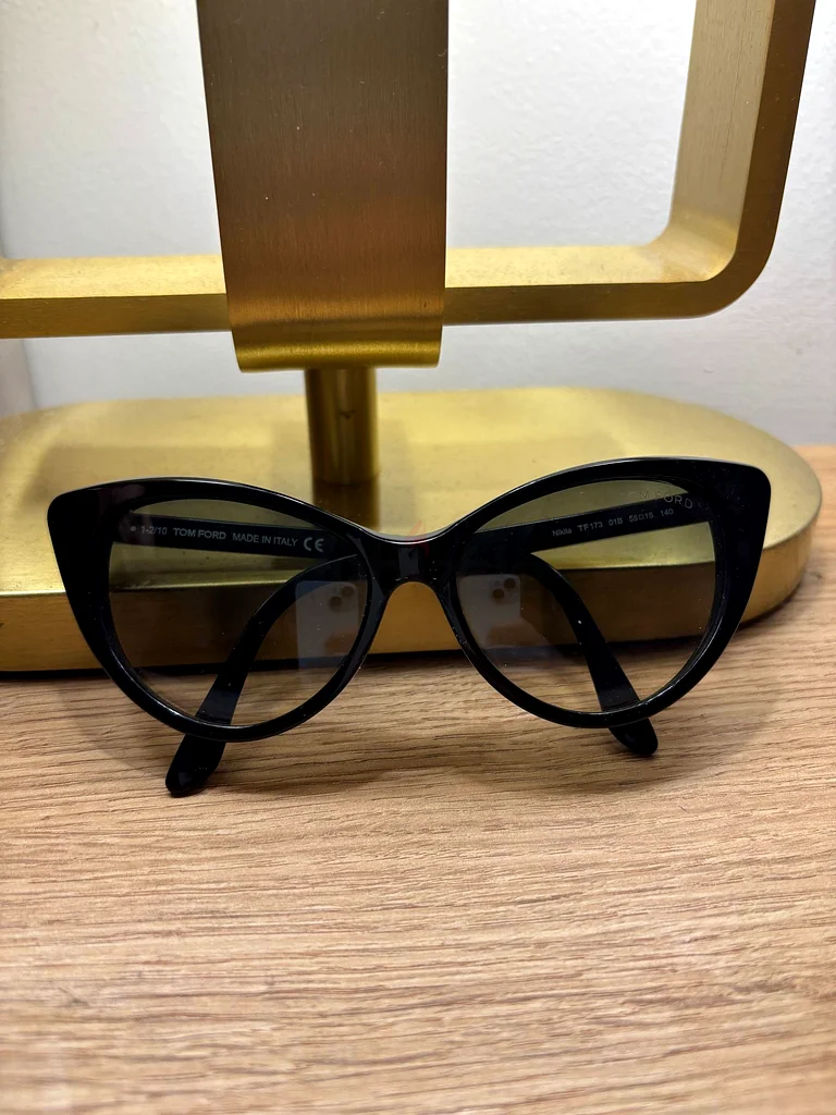 Iconic Tom Ford cat-eye shape sunglasses | dubizzle