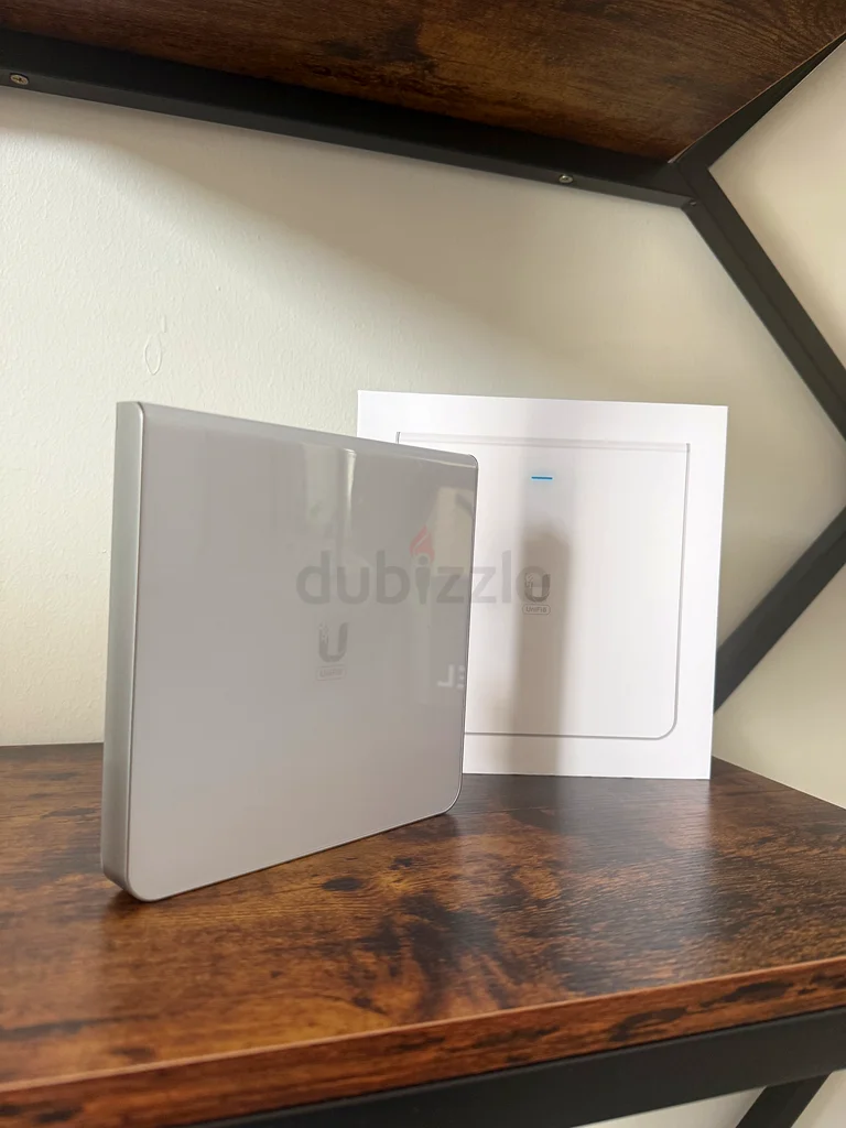 Ubiquiti Networks UniFi6 Enterprise In-Wall Access Point [WiFi 6E (802 ...