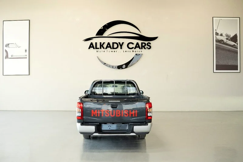 MITSUBISHI L200 2WD MODEL 2023 MANUAL ( LIMITED STOCK ) FOR EXPORT ...