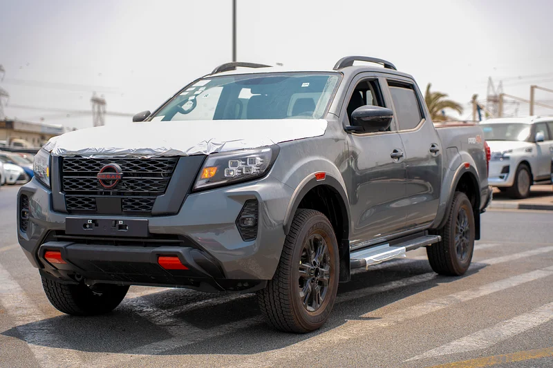 NISSAN NAVARA 2.5 DIESEL PRO4X 4X4 AT 2025 FOR EXPORT | dubizzle UAE
