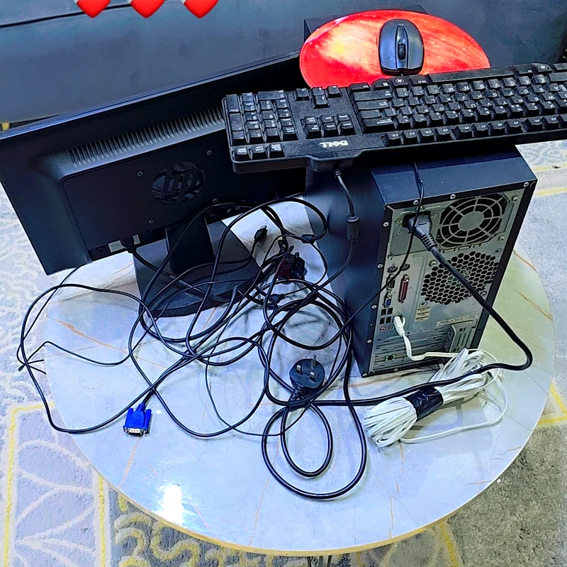 Hp computer desktop with monitor | dubizzle