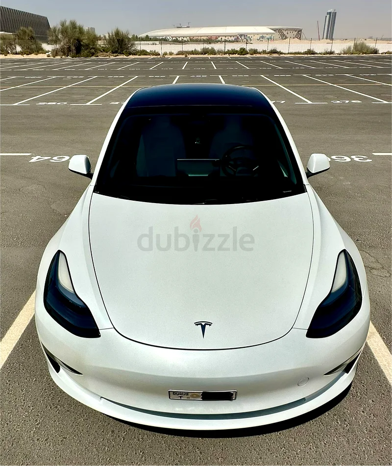 Well maintained Tesla 3, Long range with auto pilot | dubizzle Dubai
