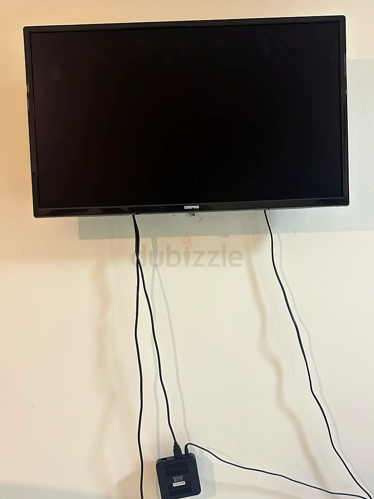 Sleek 32-inch LED TV - Great Condition! | dubizzle