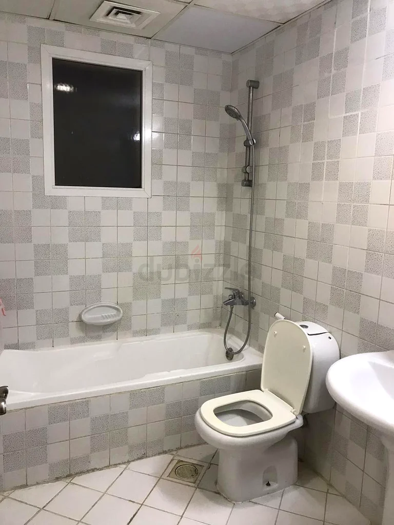 Apartment: EXECUTIVE BED SPACE FOR FEMALES | dubizzle Dubai