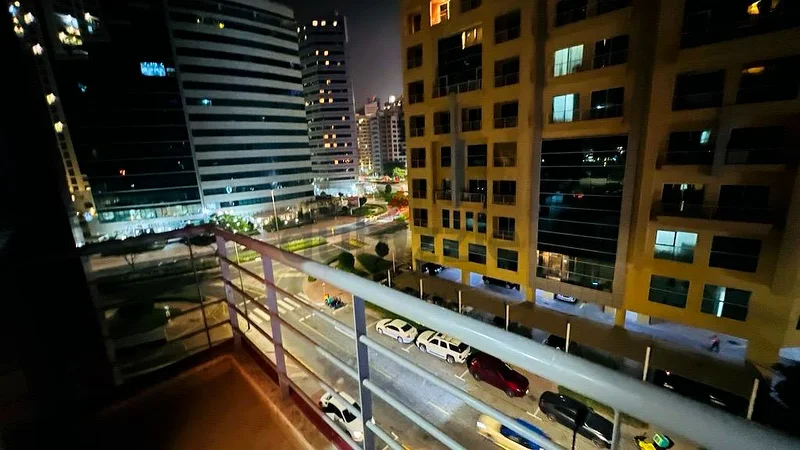 Apartment: EXECUTIVE BED SPACE FOR FEMALES | dubizzle Dubai