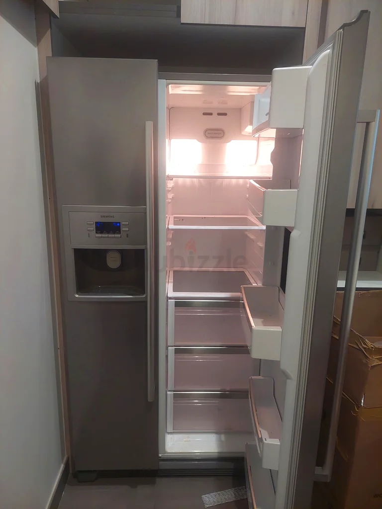 Siemens Side by Side Refrigerator with Water Dispenser Ice Maker ...