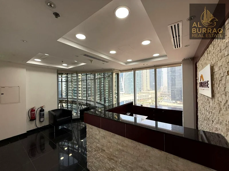 Office: PANTRY w/ TOILET INSIDE | HUGE LAYOUT | PARTITIONS | dubizzle Dubai