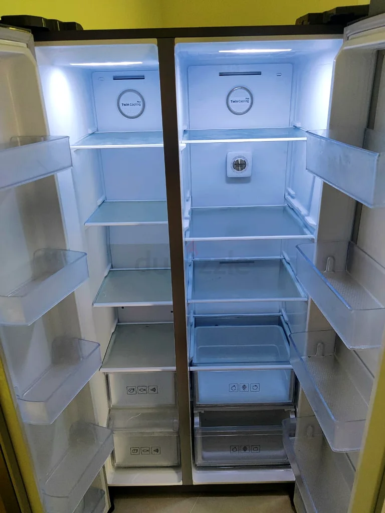 Samsung Side-by-Side Refrigerator in Excellent Condition | dubizzle Abu Dhabi