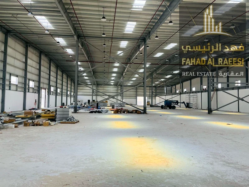 Warehouse: Huge warehouse | 465kW electricity | Strategic location ...