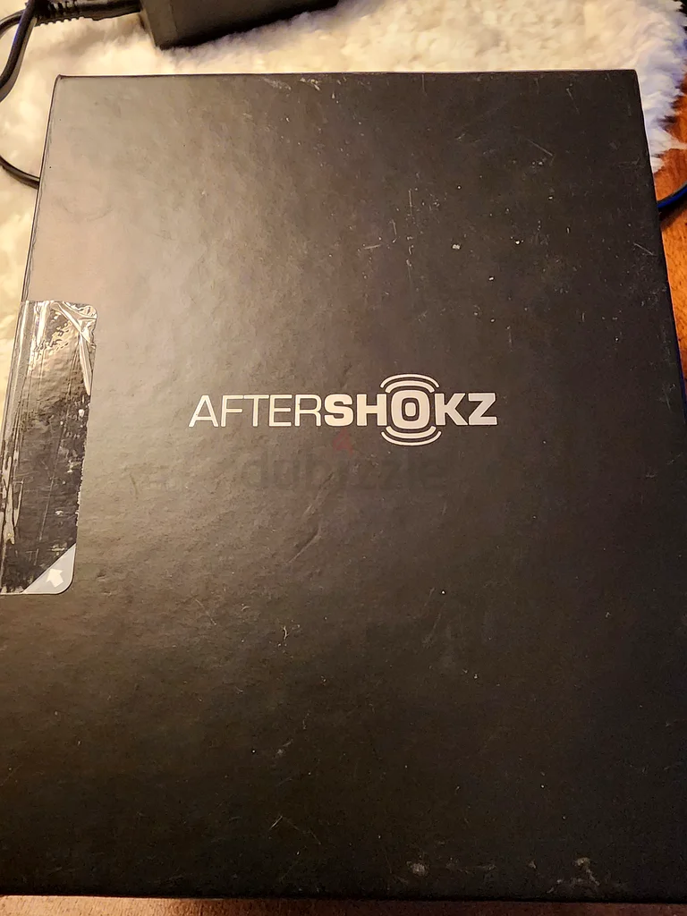 Aftershokz Xtrainerz - Bone Conduction MP3 Swimming Headphones | dubizzle