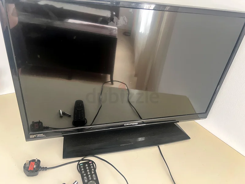 32 inch Color TV - Perfect for Your Entertainment Needs! | dubizzle Dubai