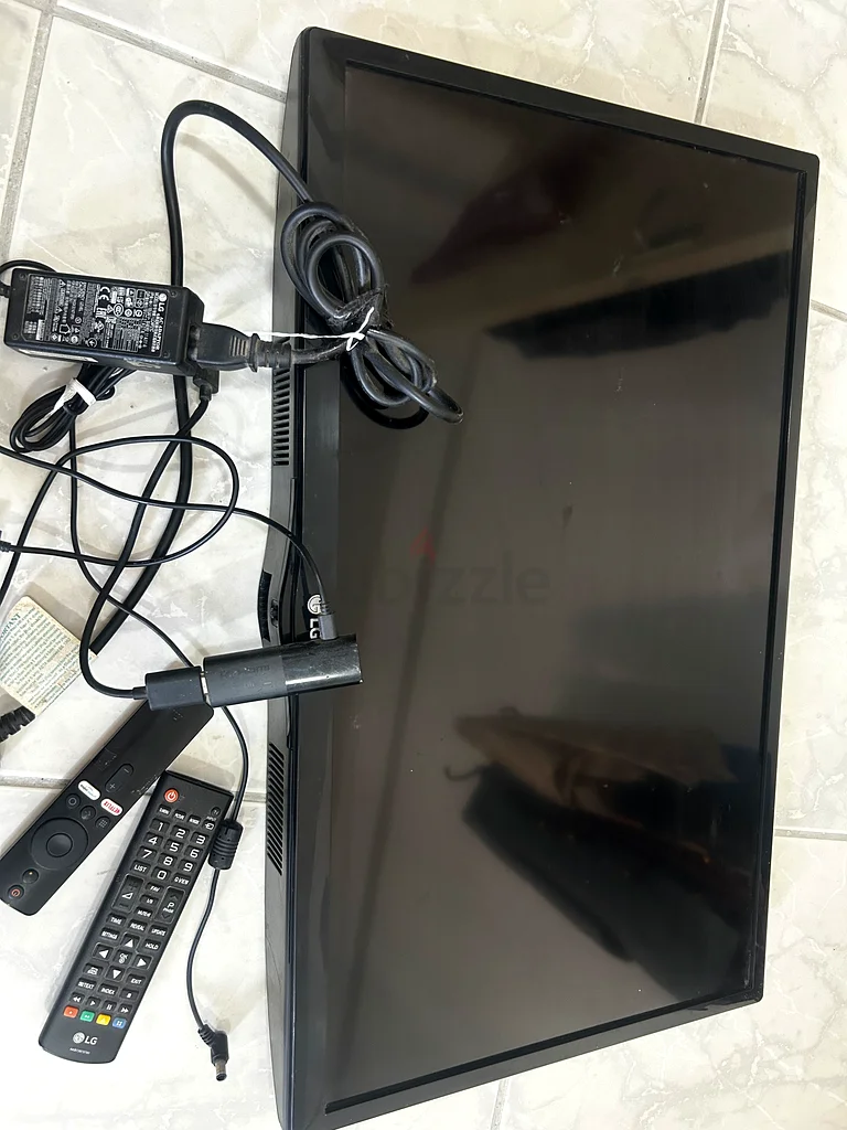LG 32 inch TV with Mi stick in very good condition | dubizzle