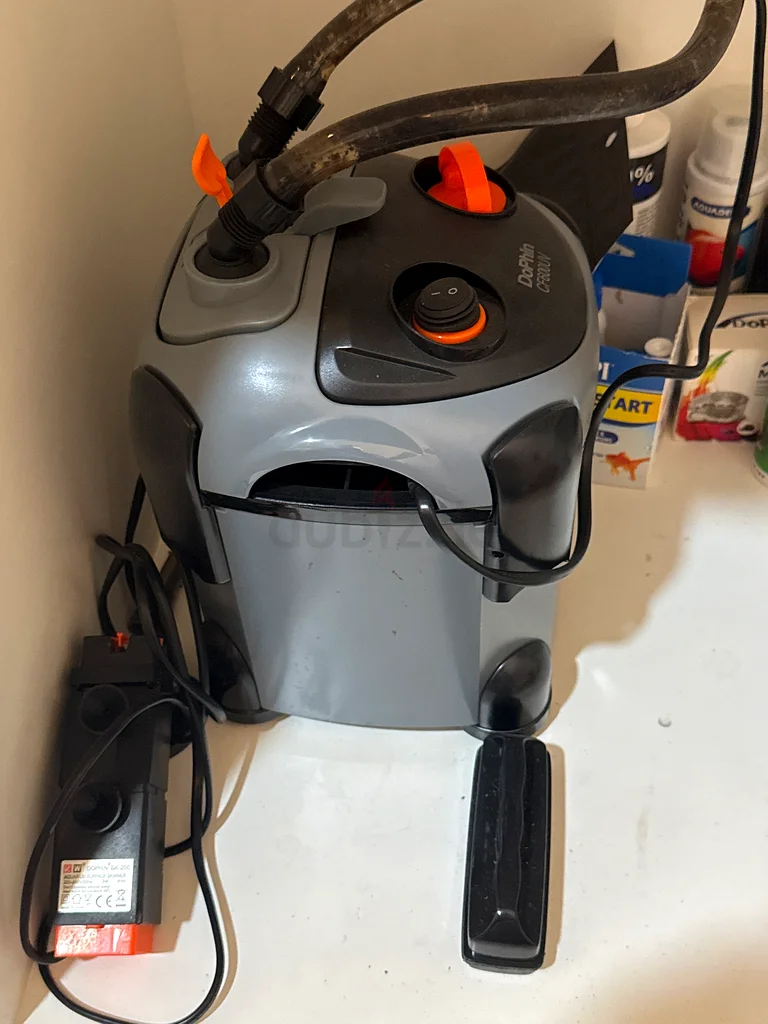 Aquarium with live shrimp and guppies | dubizzle Dubai