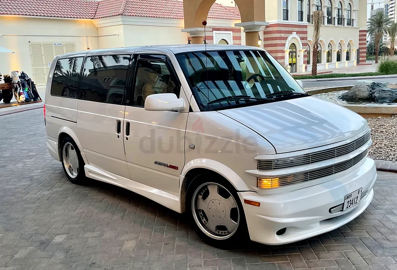 Chevy Astro Custom AWD 4.3 V6 7 seat | dubizzle Dubai