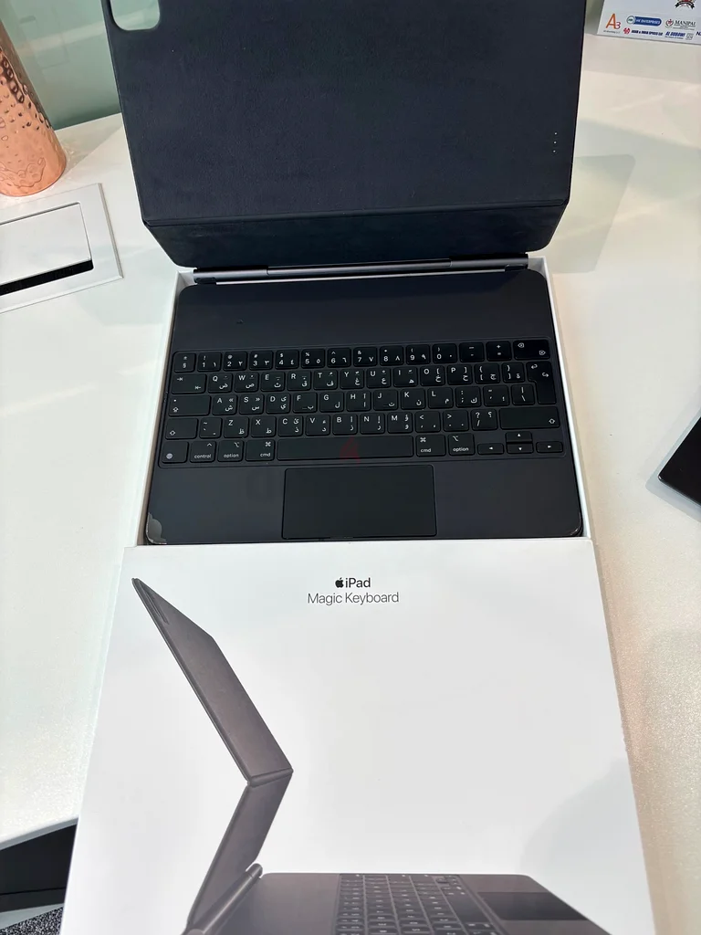 Apple iPad Pro 4th generation 12.9 ( 128GB , space grey) With Magic ...