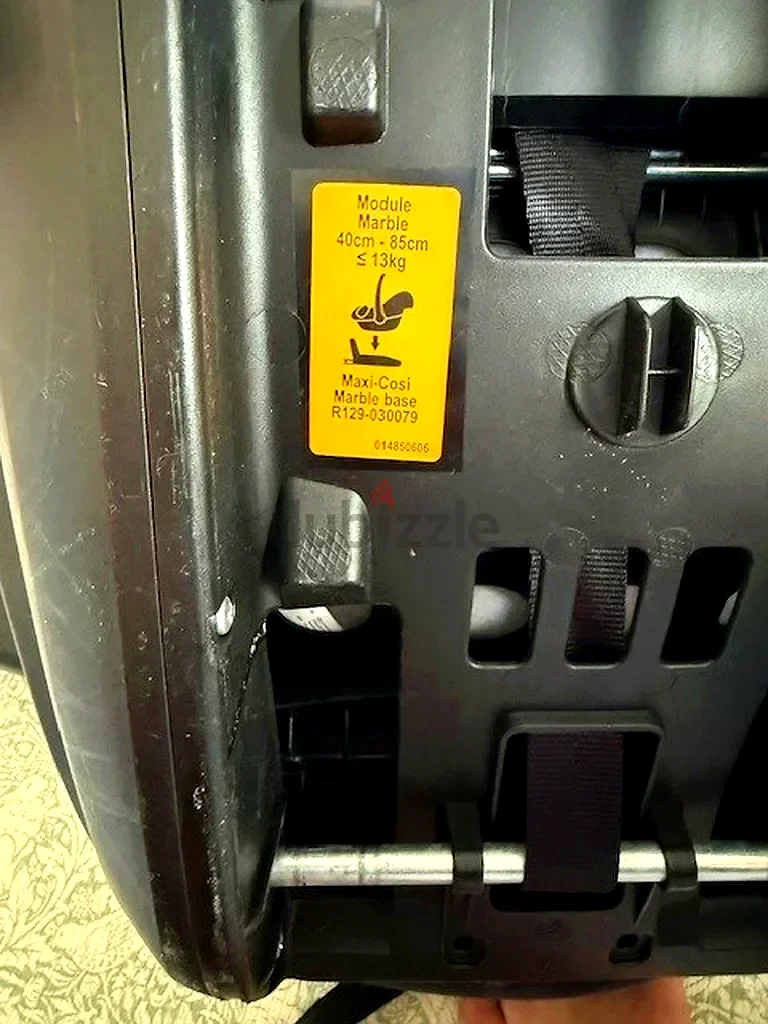 Maxi-Cosi Marble Car Seat with ISOFIX Base – Excellent Condition ...