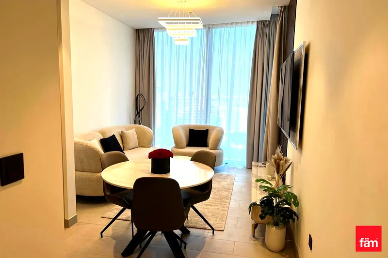 Apartment: + Study | High Floor | Pool + Gym | Vacant | dubizzle Dubai