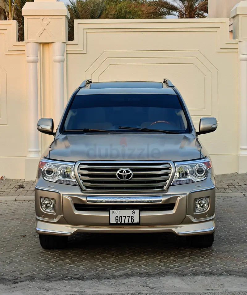 Toyota Land Cruiser V8 (GXR) | dubizzle Sharjah