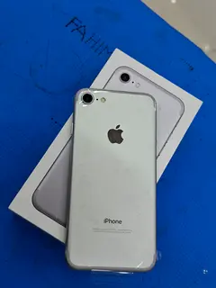 Apple iPhone 7 128GB - Unlocked and Ready for You! | dubizzle