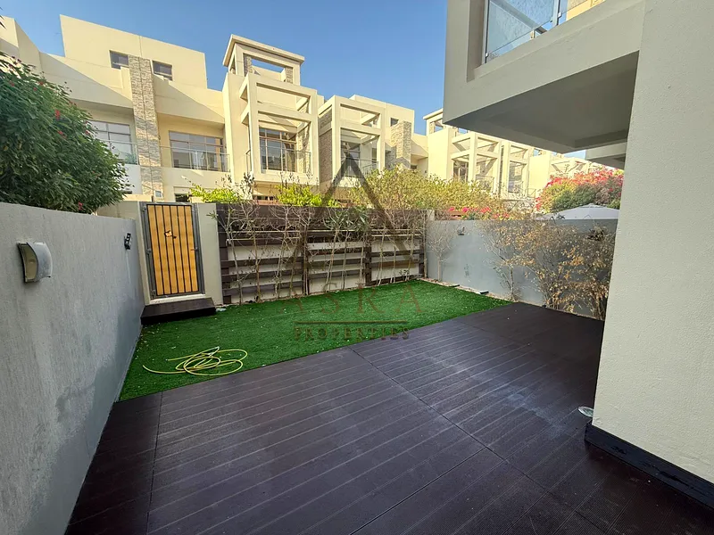 Villa: 3BED Maid ROOM I Store Room I Upgraded I Brand New | dubizzle Dubai