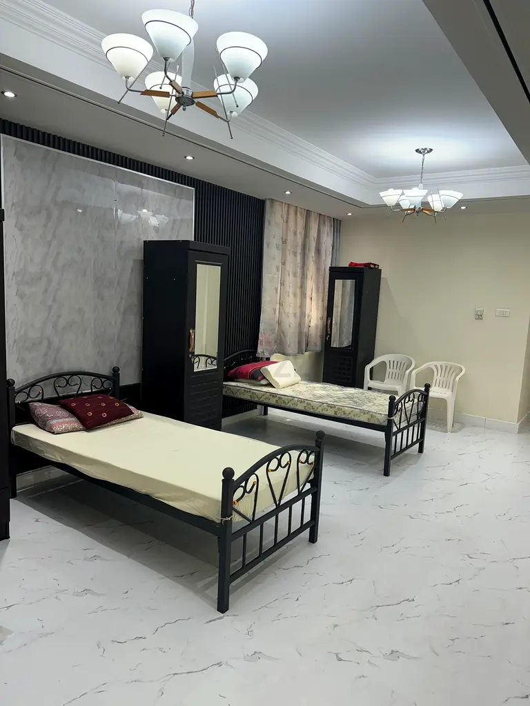 Apartment: Executive bed space available in Oud Metha | dubizzle Dubai