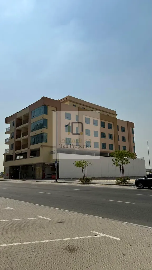 Apartment: | GREAT DEAL for 3 BHK | WARSAN BUILDING | With BALCONY ...