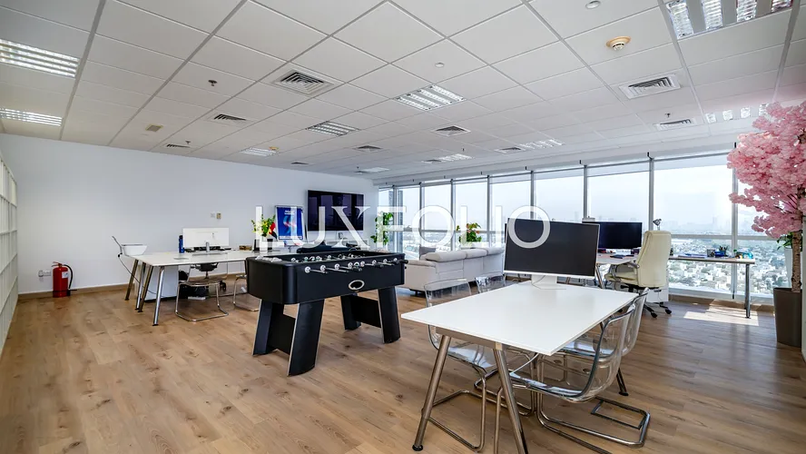 مكتب للإيجار: Furnished | Grade A | Emirates Living View | دوبيزل دبي