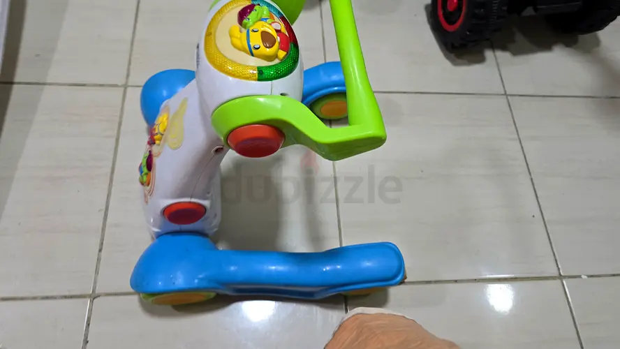 Bright Starts Baby Walker with Engaging Activities | dubizzle Sharjah
