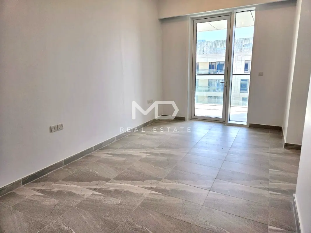 Apartment: Vacant | Modern Layout | Sunrise Residences | dubizzle Abu Dhabi