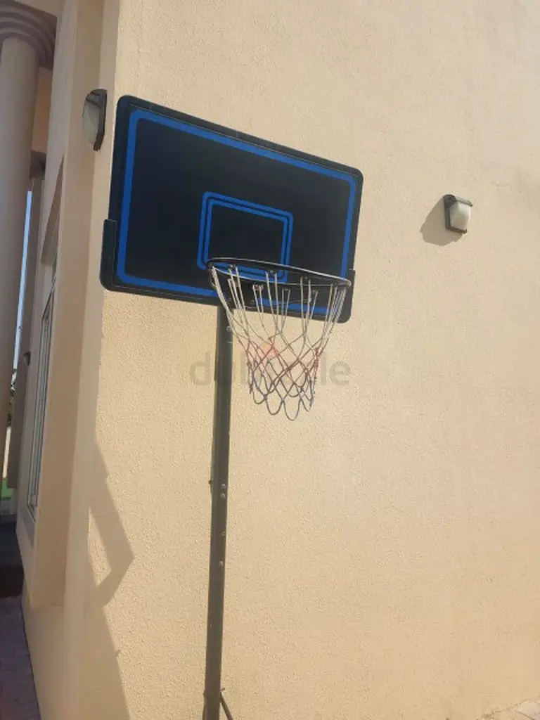Portable Adjustable Basketball Hoop for Sale | dubizzle Dubai