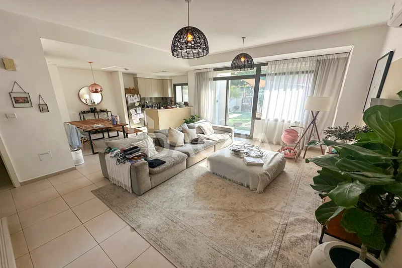 Townhouse: PARK BACKING! / Rare Type 1 / Large Plot | dubizzle Dubai