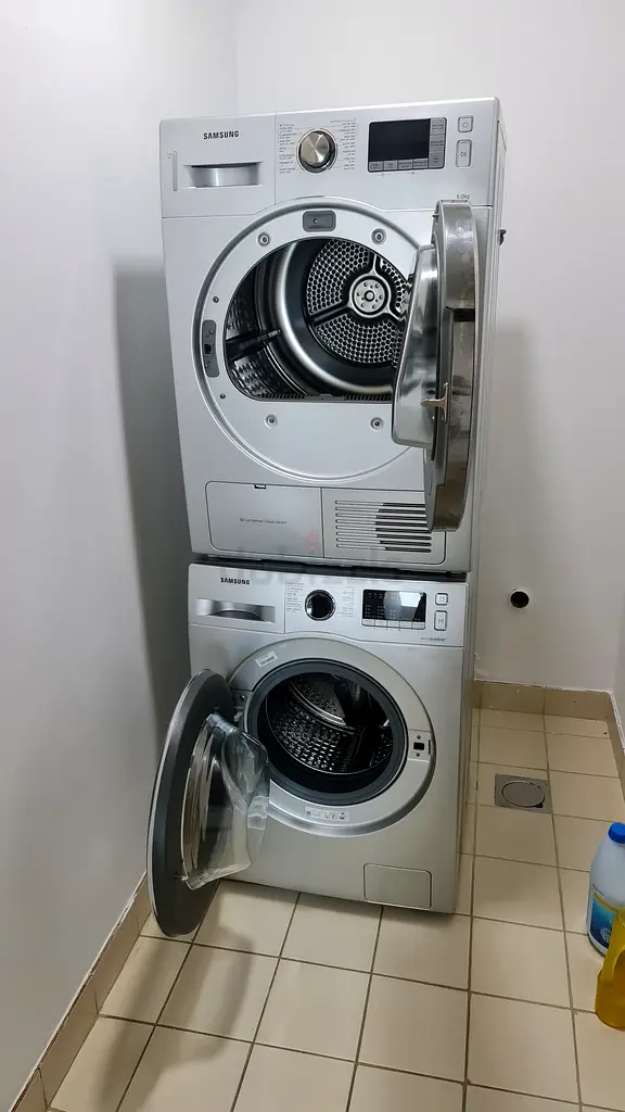 Samsung 8kg Separat Washer dryer Sat latest version | dubizzle Dubai