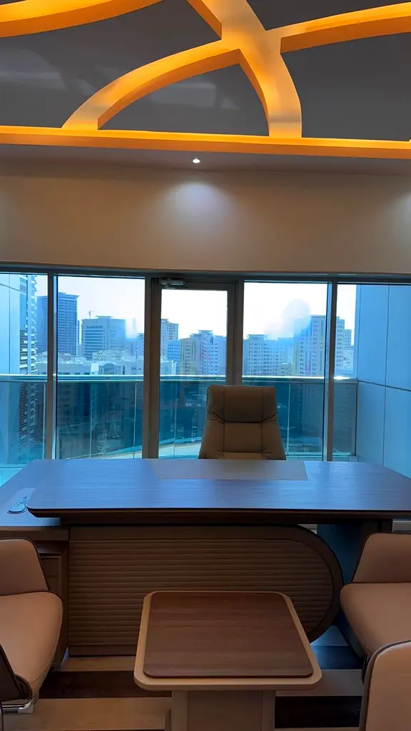 Modern Office Desk with Ergonomic Chairs | dubizzle Sharjah