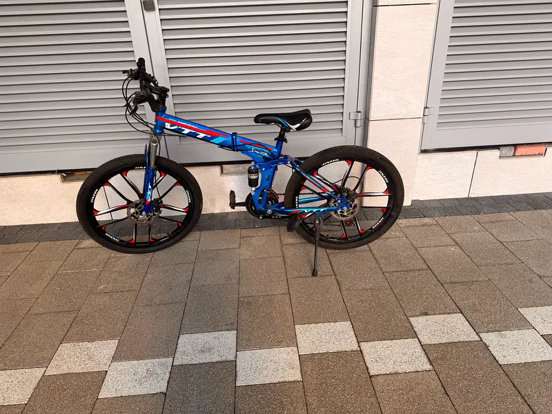 Vibrant Blue Mountain Bike for Sale | dubizzle Abu Dhabi