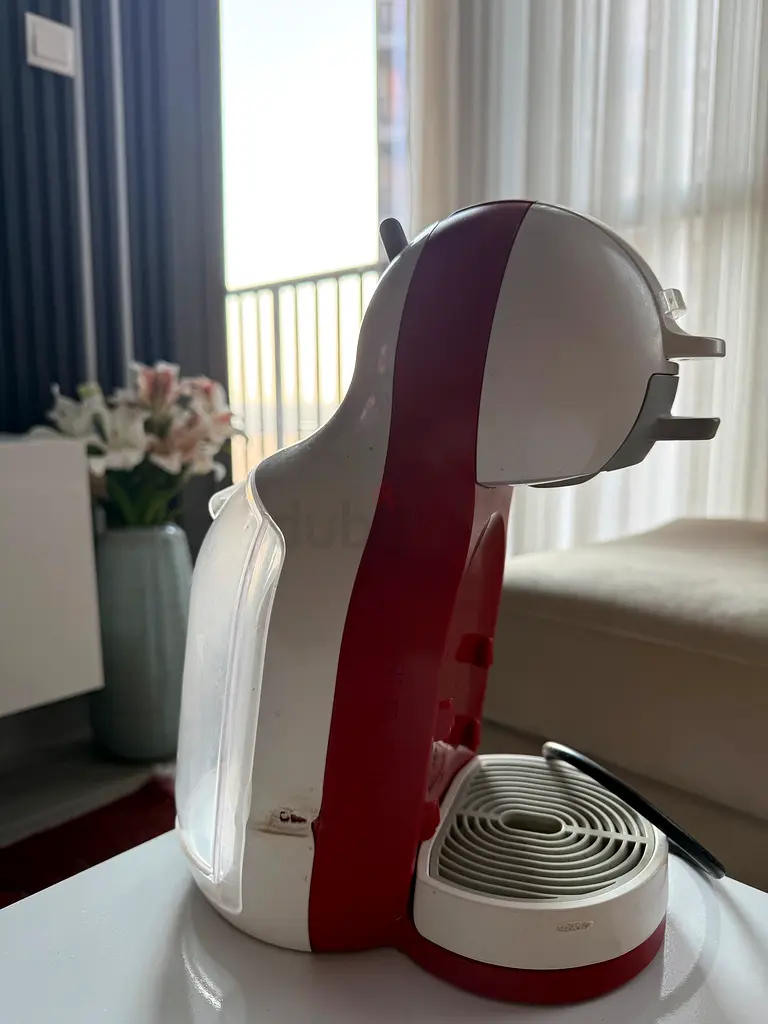 Stylish and Compact Coffee Maker for Your Kitchen | dubizzle Dubai