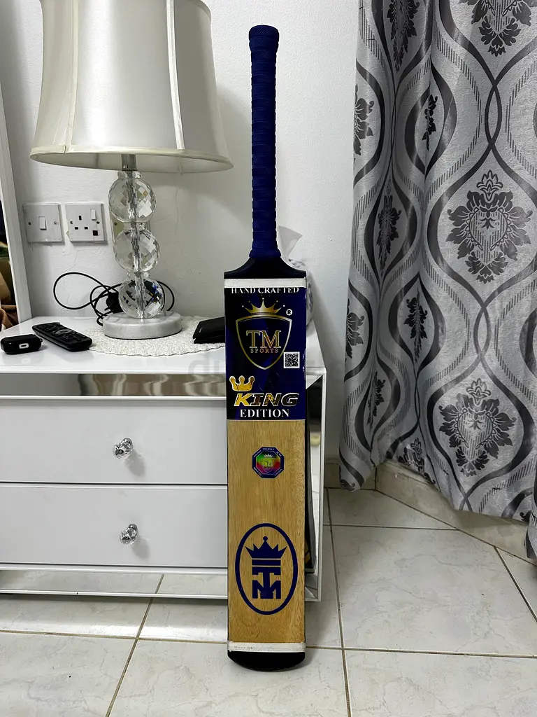 Cricket bat tape ball | dubizzle Dubai
