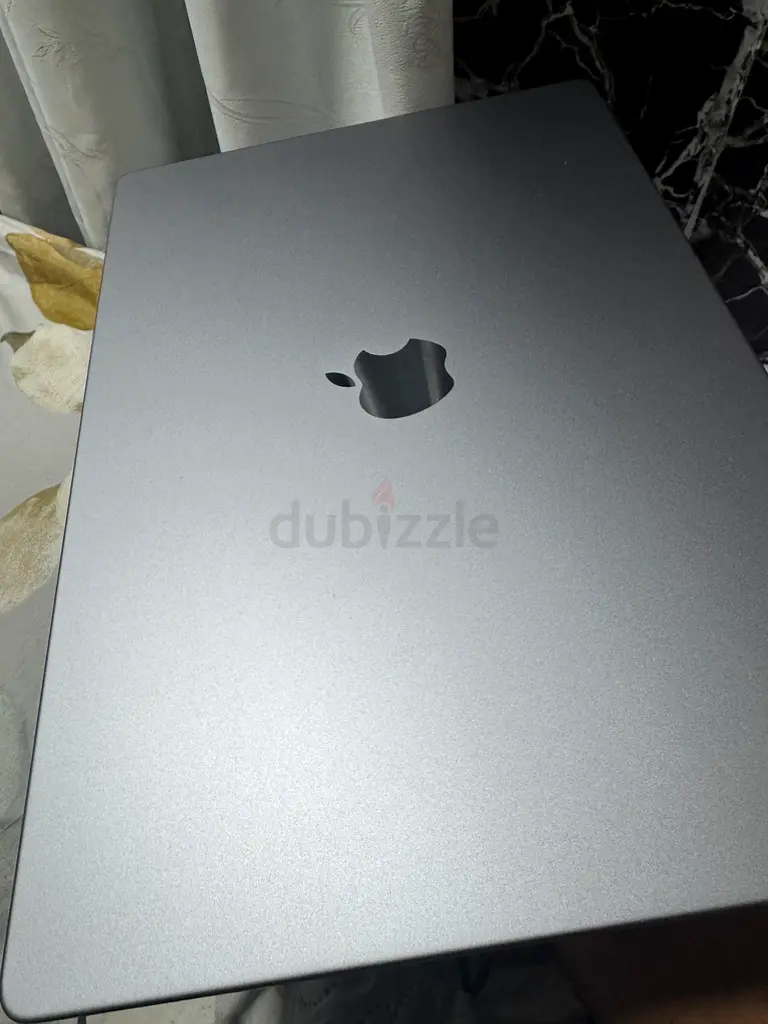 Like New Macbook Pro 16” M1 Pro Chip 16GB RAM 1TB SSD Space Gray MK193 ...