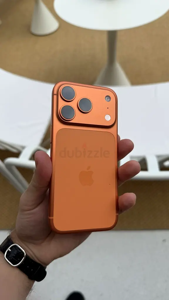 Brand New Orange Apple iphone 17 pro max master copy | dubizzle Dubai