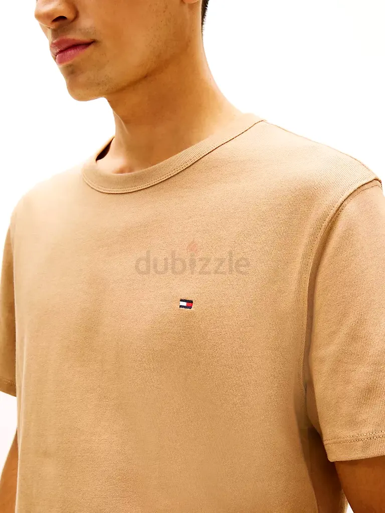 Tommy Hilfiger Heavyweight Crewneck T-Shirt | dubizzle Abu Dhabi