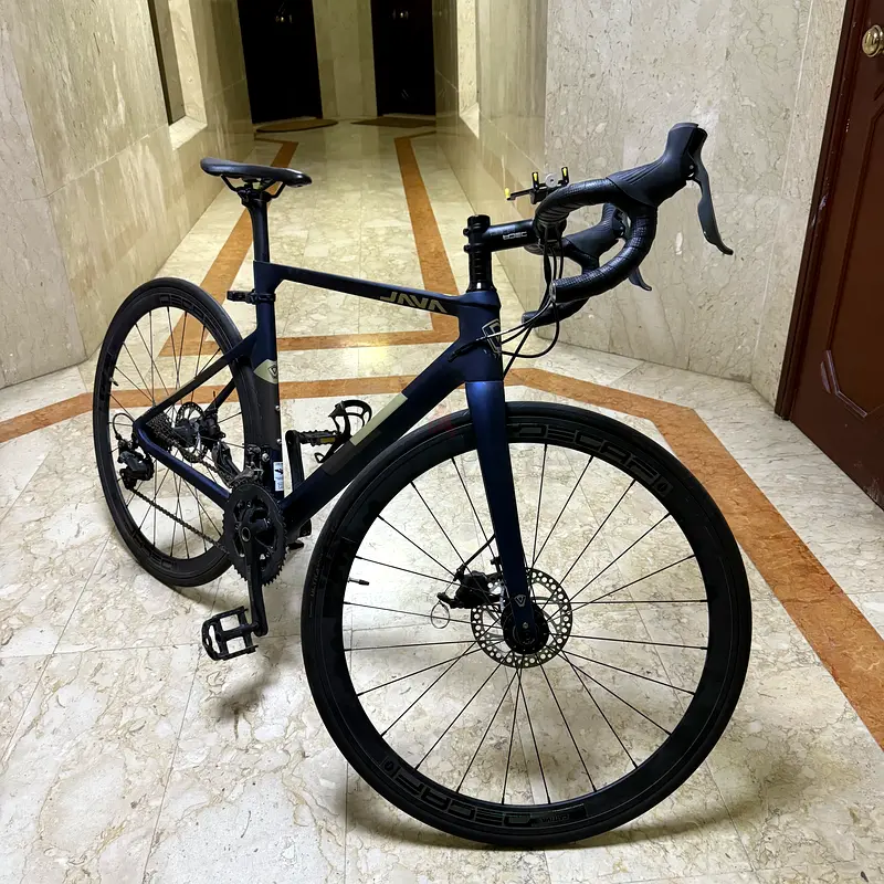 Lightweight Java Vesuvius Racing Carbon Fiber Bike | دوبيزل كل المدن