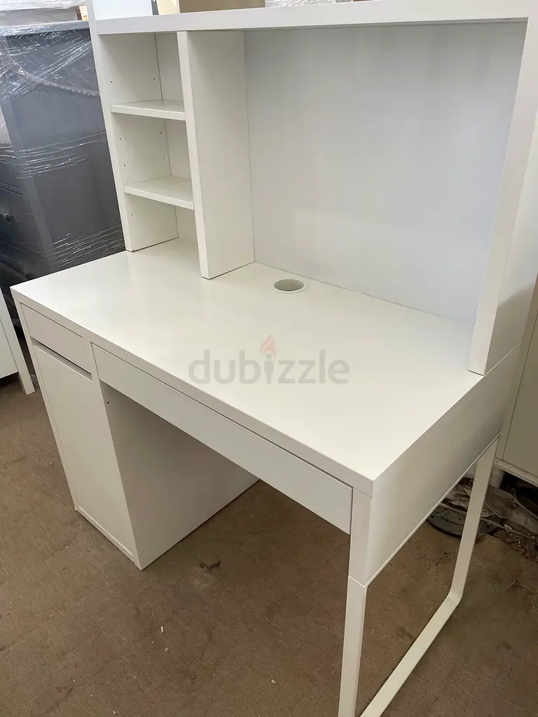 Ikea study table with writing board | dubizzle Dubai