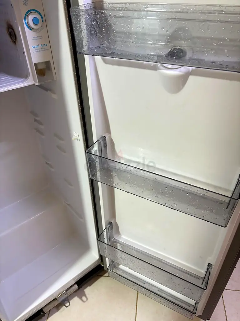 For Sale: Refrigerator in Excellent Condition | dubizzle Sharjah