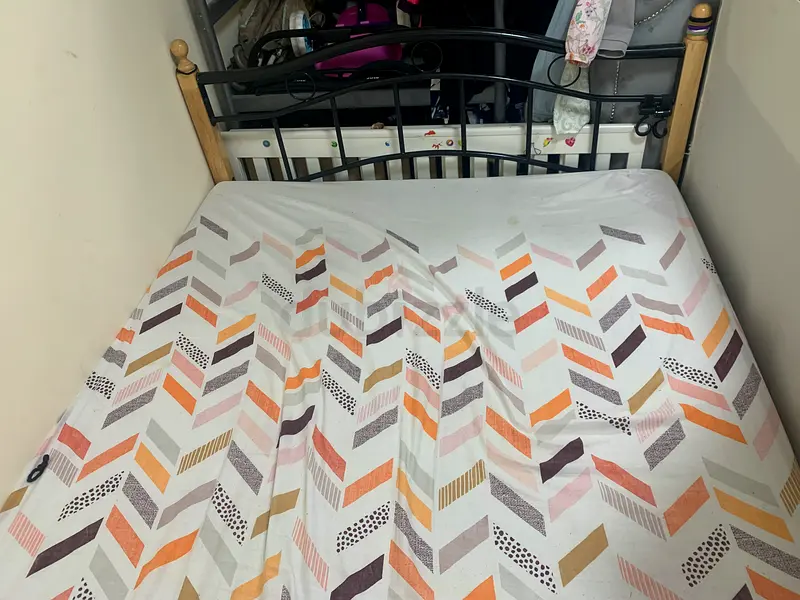 Bed with mattress king size | dubizzle Dubai