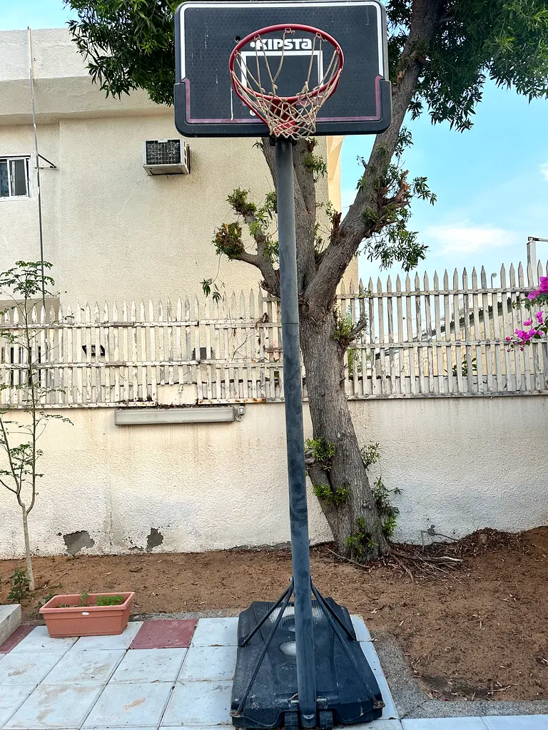 Portable Basketball Hoop for Sale | dubizzle Sharjah