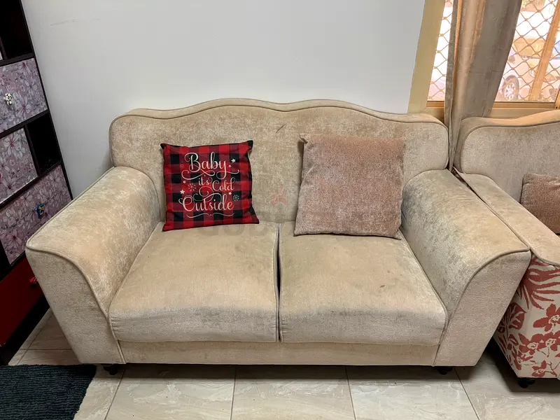 Sofa for sale | dubizzle Al Ain