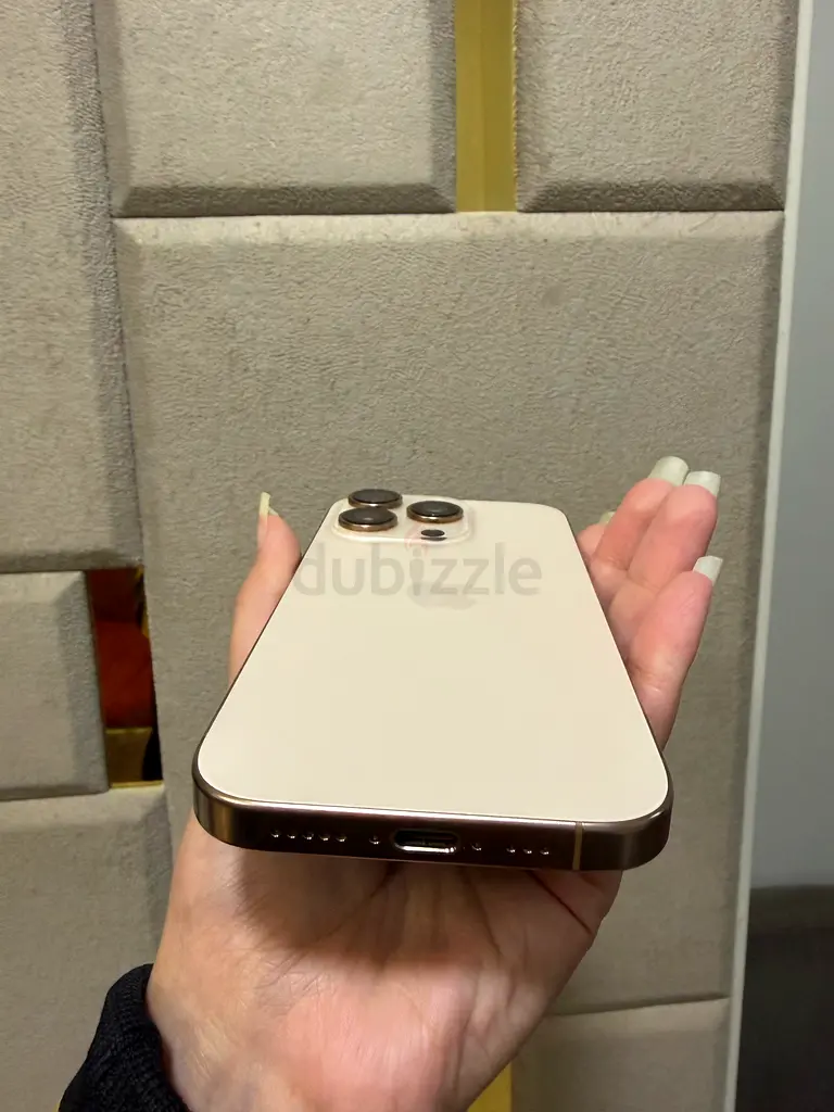 iPhone 16 pro UAE version 98% battery health | dubizzle Dubai